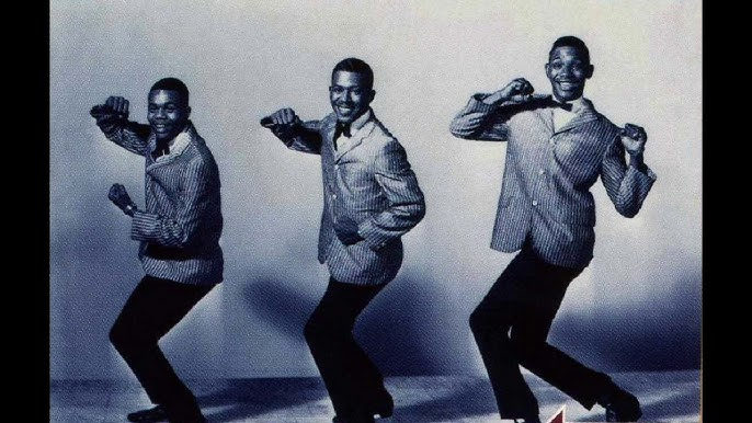 25 Dance Moves That Got Us On Our Feet