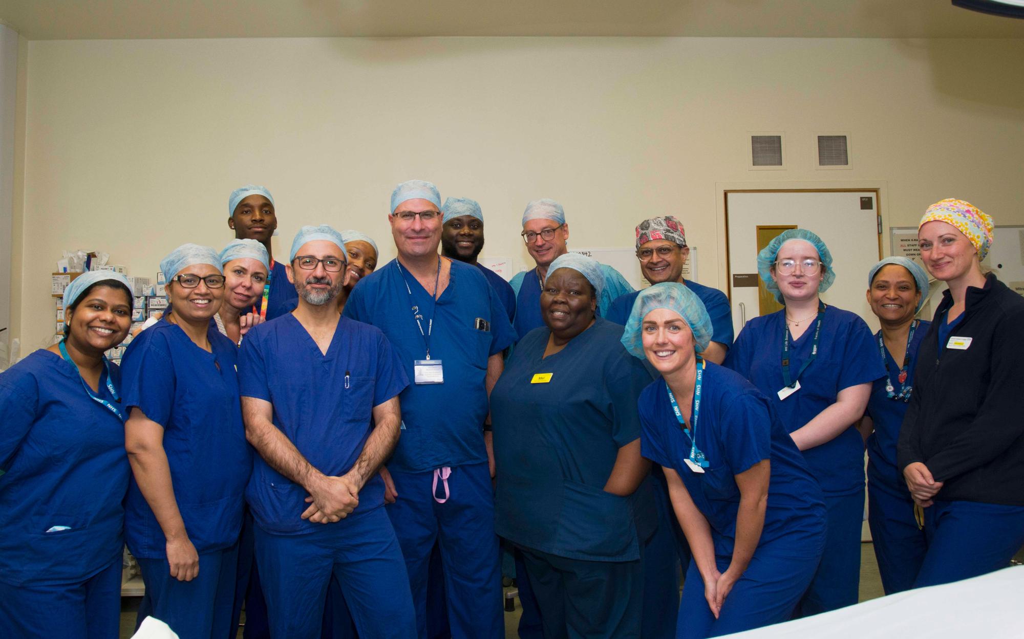 UHL surgeon carries out UK-first surgery with new pre-assembled ...
