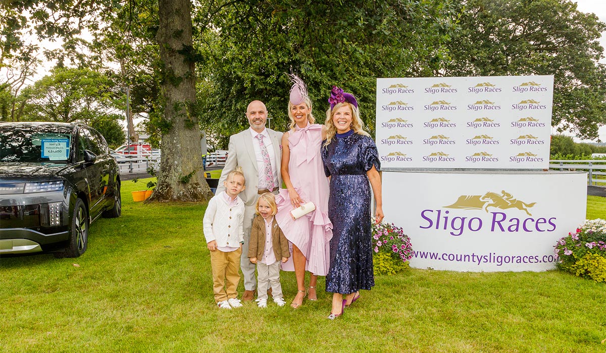 Best dressed at Sligo Races is high end in pink with a touch of Dunnes