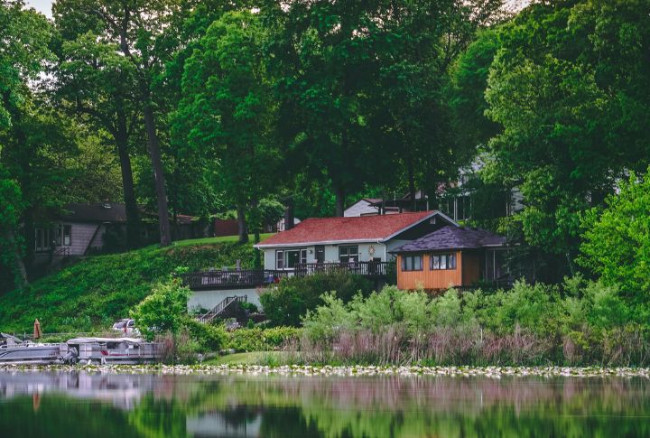15 Rental Properties In Vermont's Lake Champlain For A Peaceful Getaway