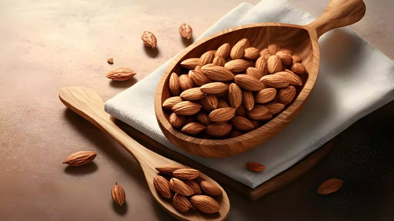 Almond: 7 foods you must pair with this superfood for maximum health ...