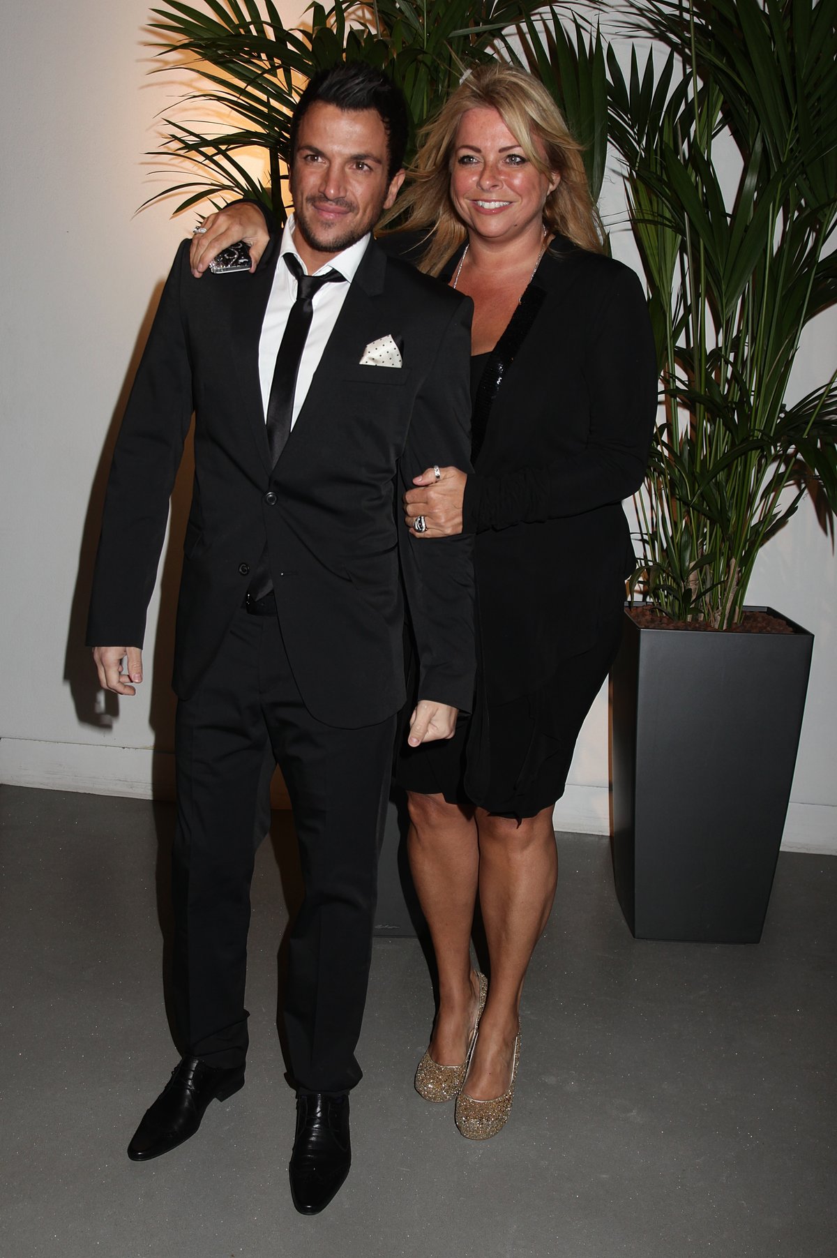 Peter Andre's manager shares post about 'dangerous anger' after Katie ...