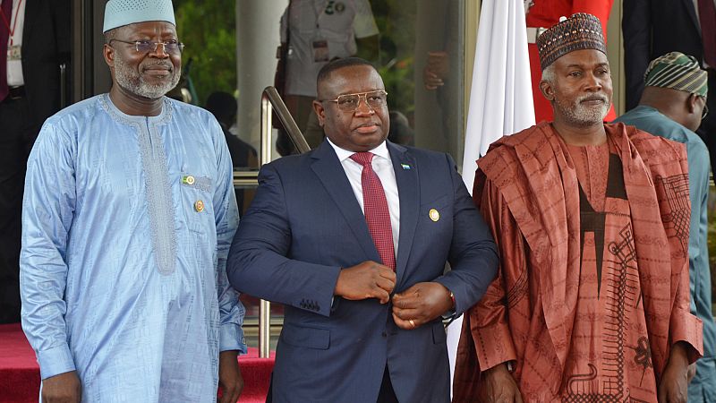 Cap-Vert : Maada Bio en tournée pour relancer le dialogue entre la ...