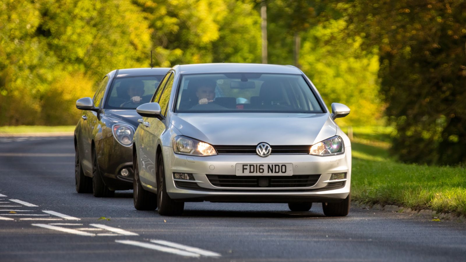 The 8 defensive driving moves that keep you alive on the highway