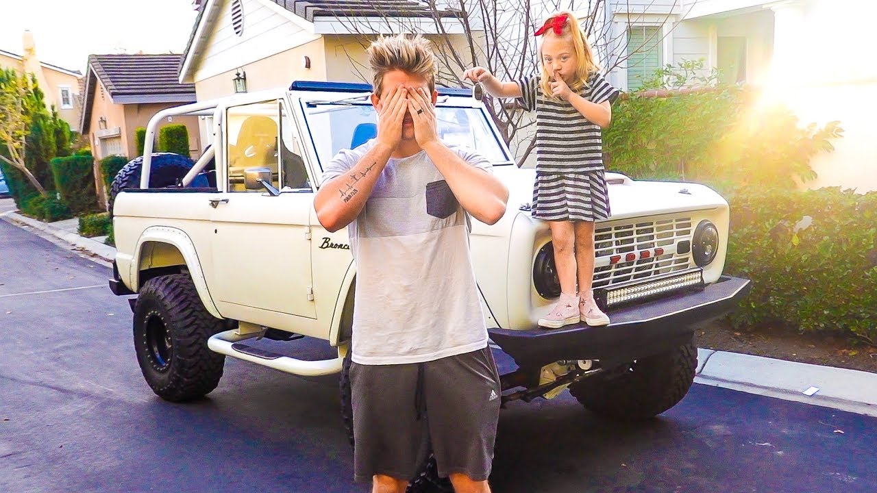 Everleigh and Mom Gift Dad a Huge Surprise