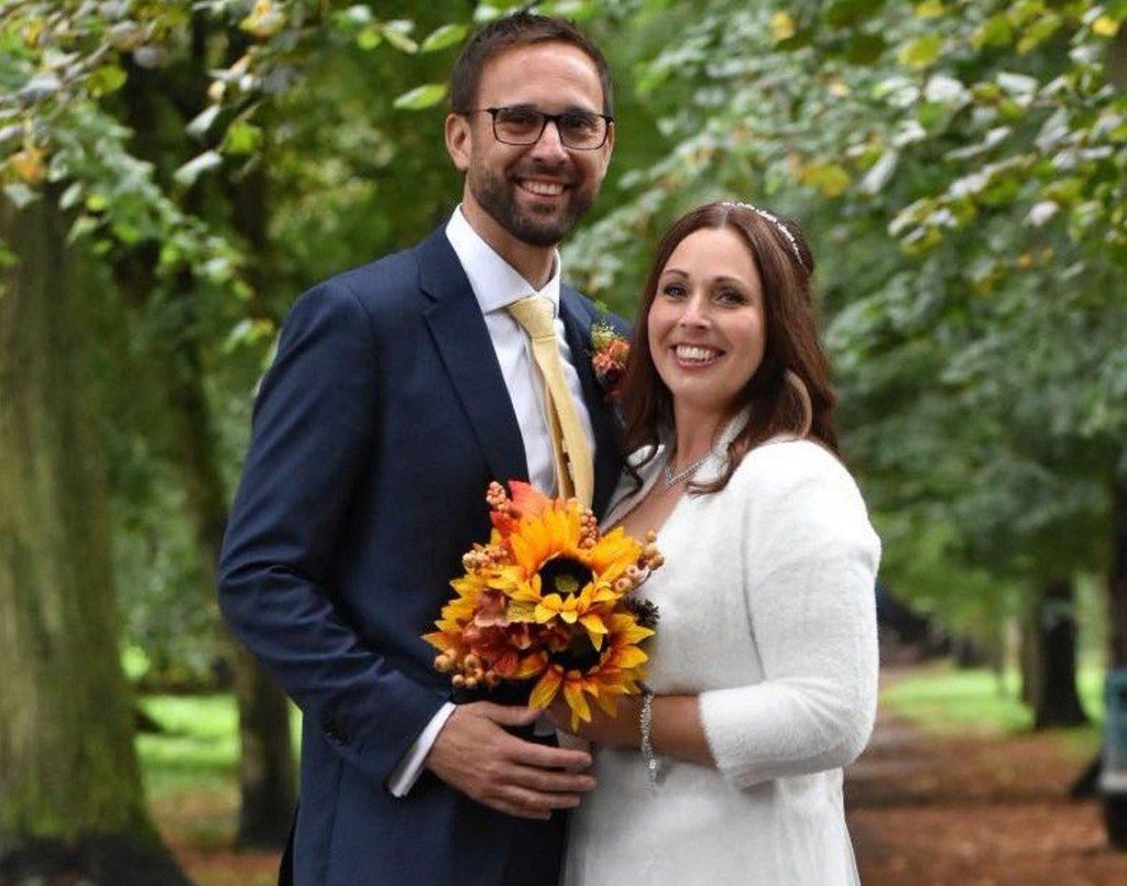 I called my bride my ex’s name at the altar — people are telling her to ...