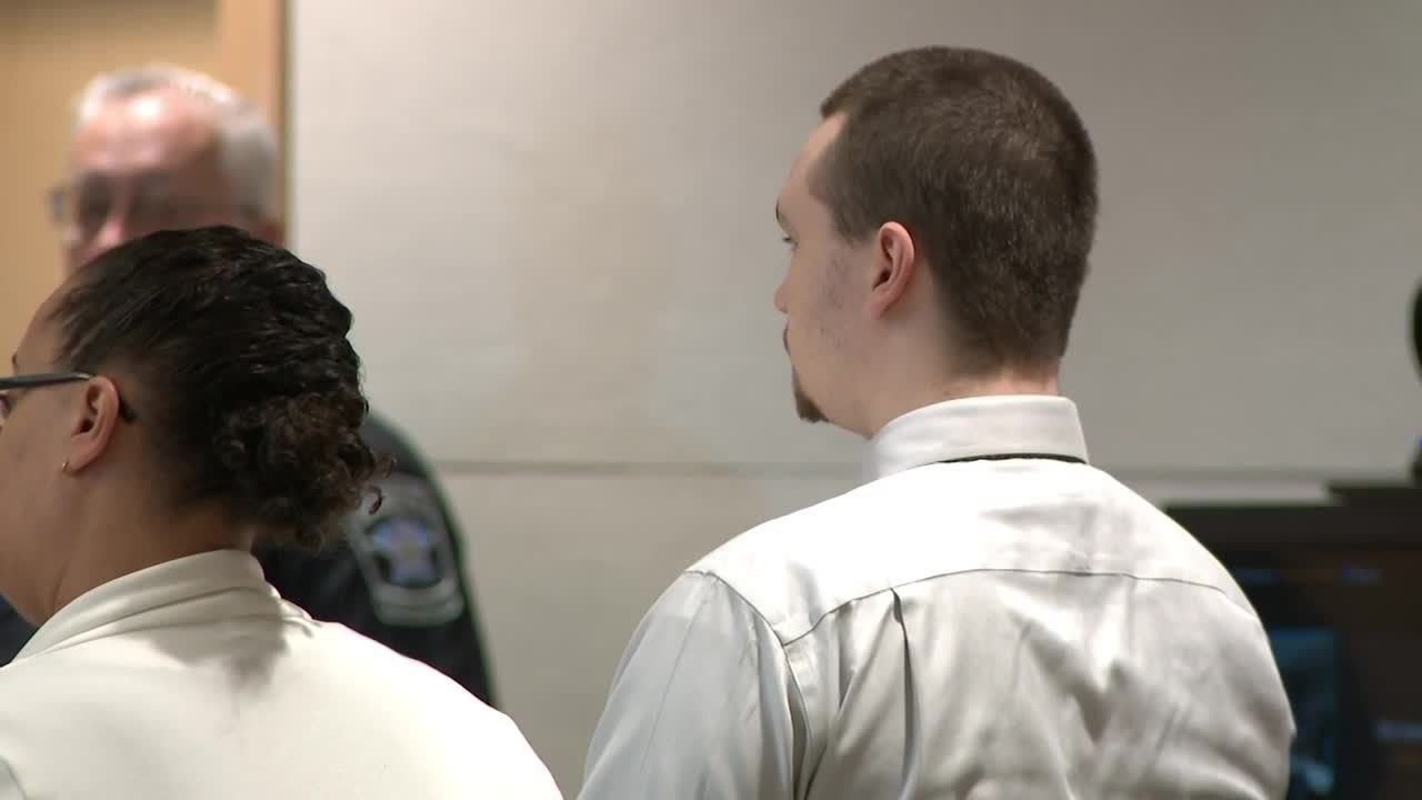 Raw video: Eric Sweeney admits he killed sister-in-law, nephews