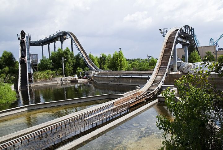 15 Fascinating Deserted Theme Parks That Have Withstood Time