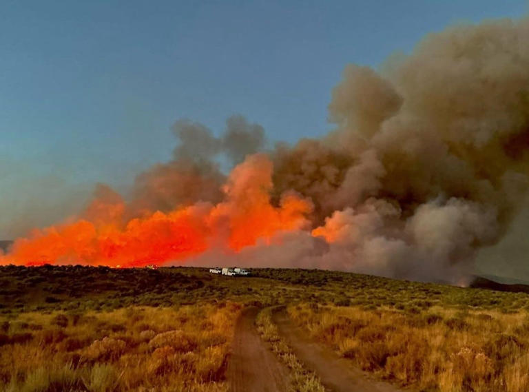 Forward progress stopped on 1,400-acre Rancho Fire north of Reno