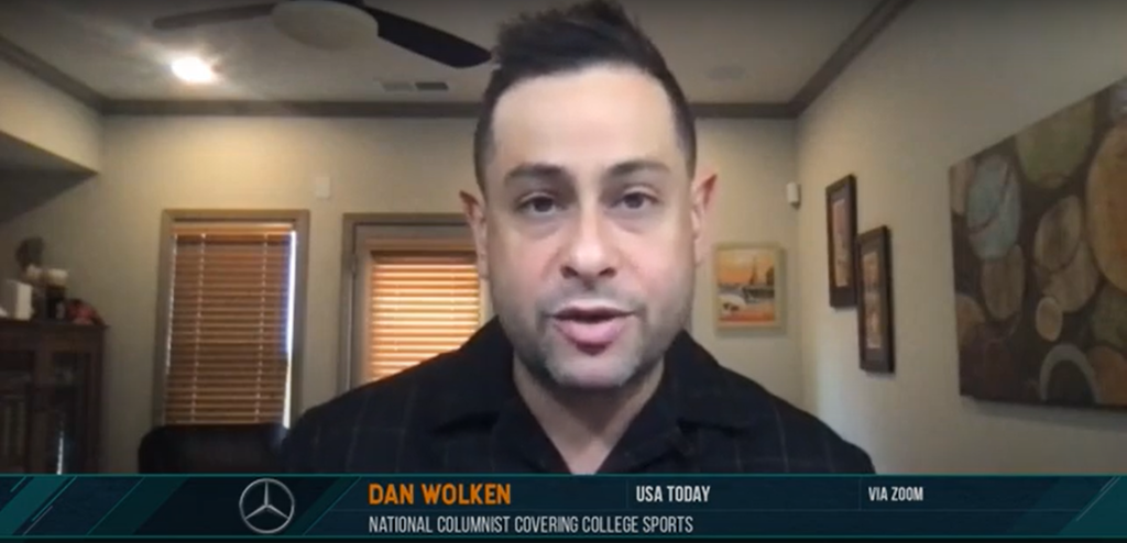 Longtime sports columnist joins Yahoo Sports