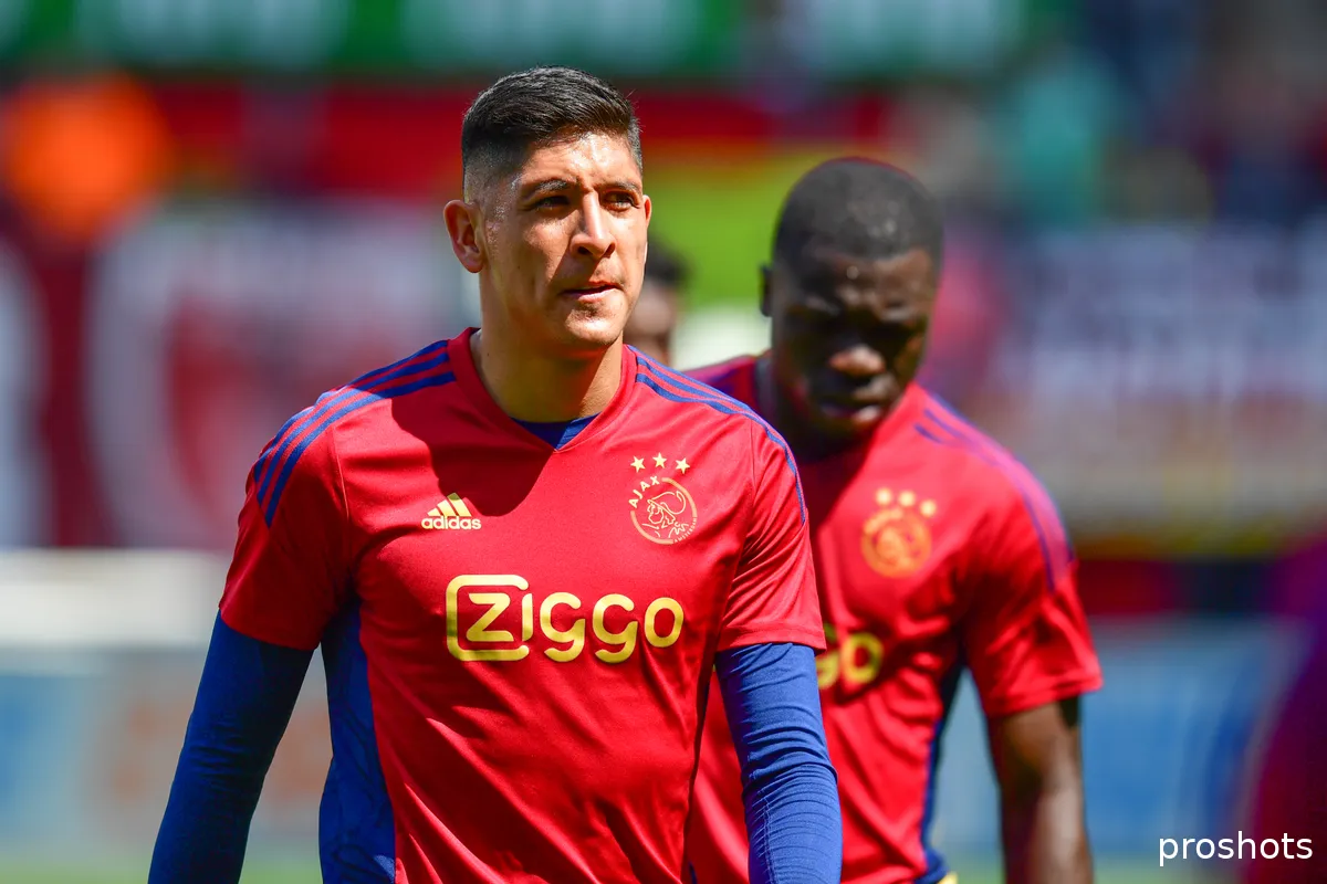 'Ajax haakt definitief af in strijd om Álvarez; Mexicaan blijkt te duur ...
