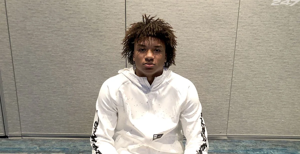 Ole Miss football's top-rated commit Izayia Williams flips to Florida ...
