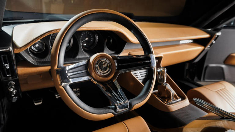 Ringbrothers Reimagine 1971 Aston Martin DBS Into An 805-HP Carbon ...