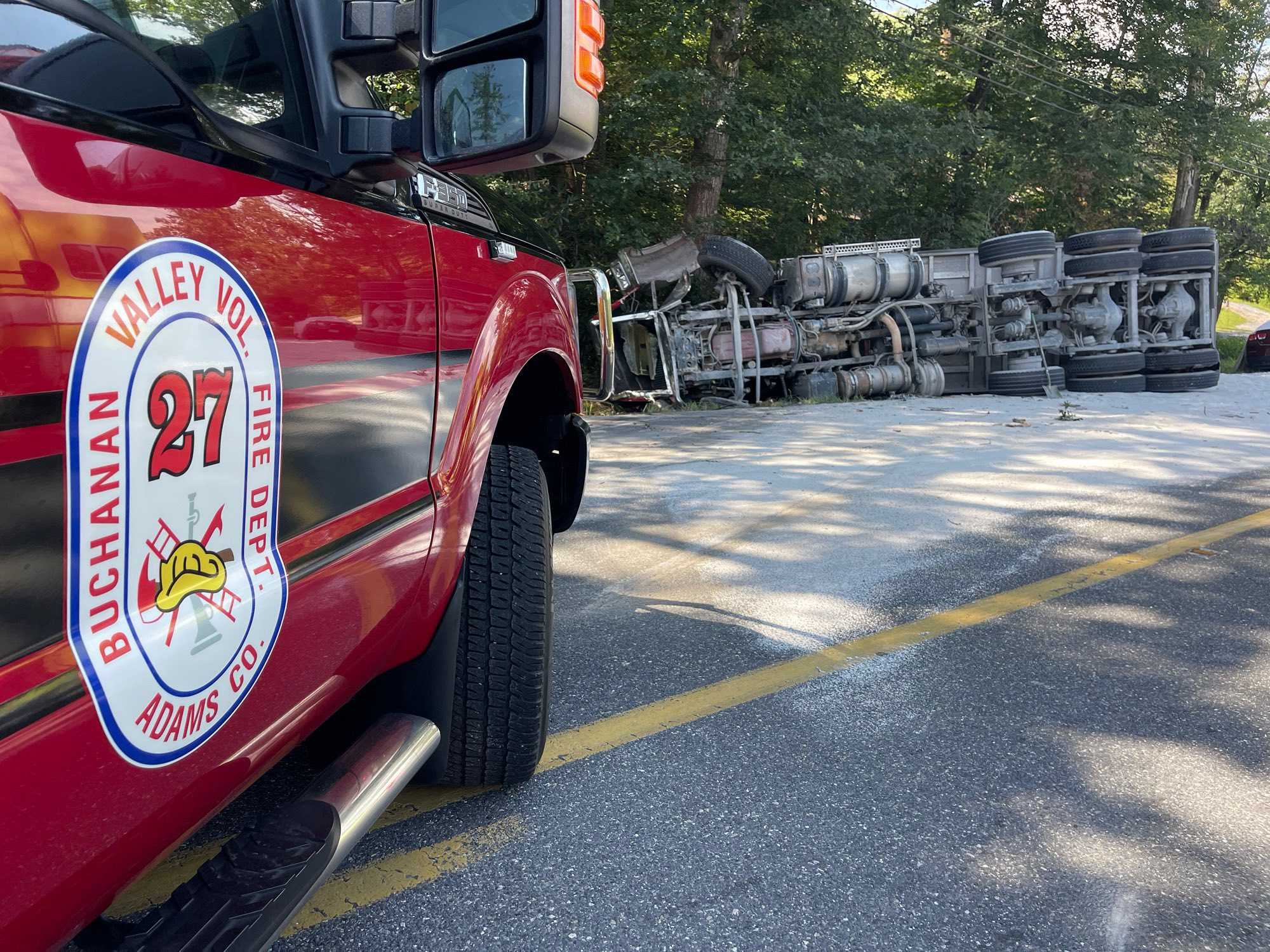 Deadly crash involving truck shuts down Route 30 in both directions