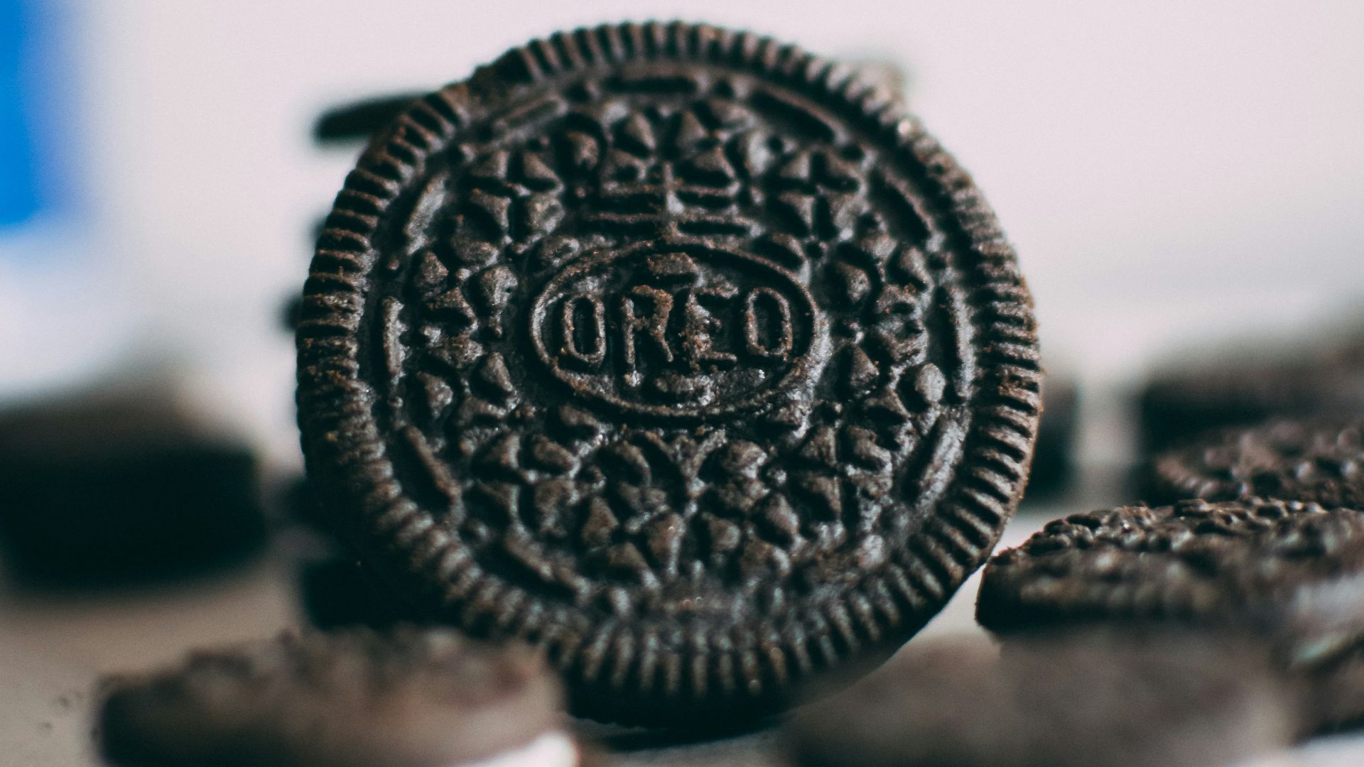 10 Processed Foods To Avoid & 10 Actually Healthy For You