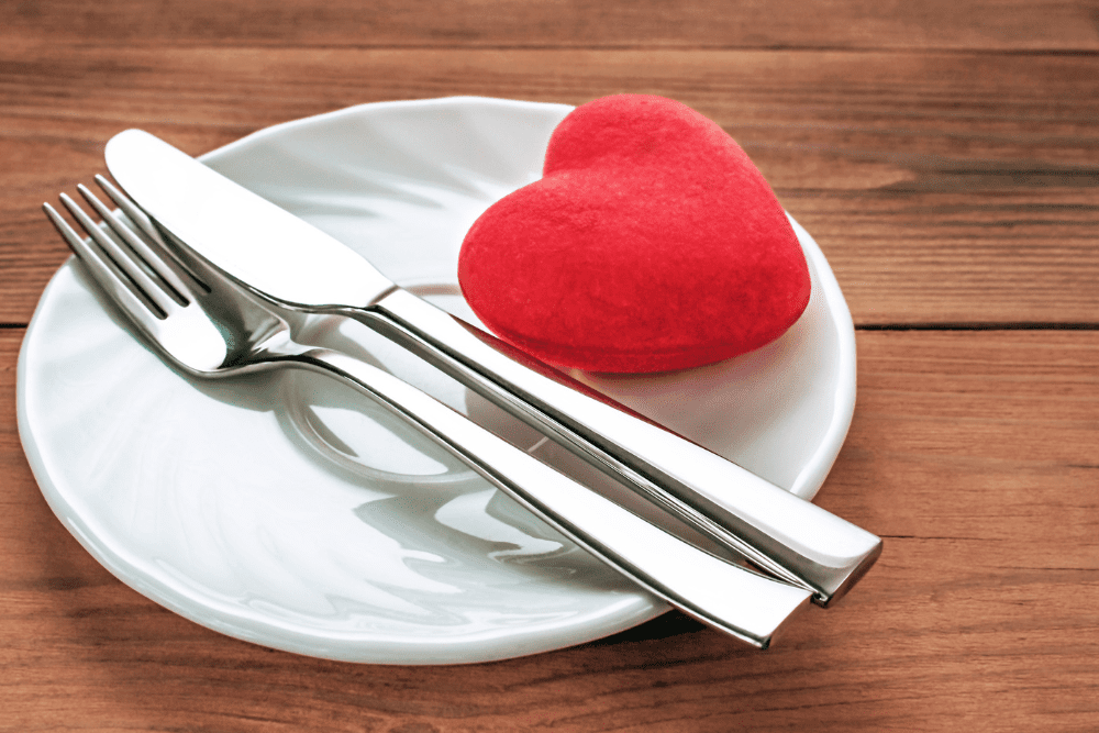 The 8 Restaurant Habits That Make Chefs Respect You