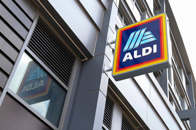 Aldi worker shares what it's really like to work at the supermarket