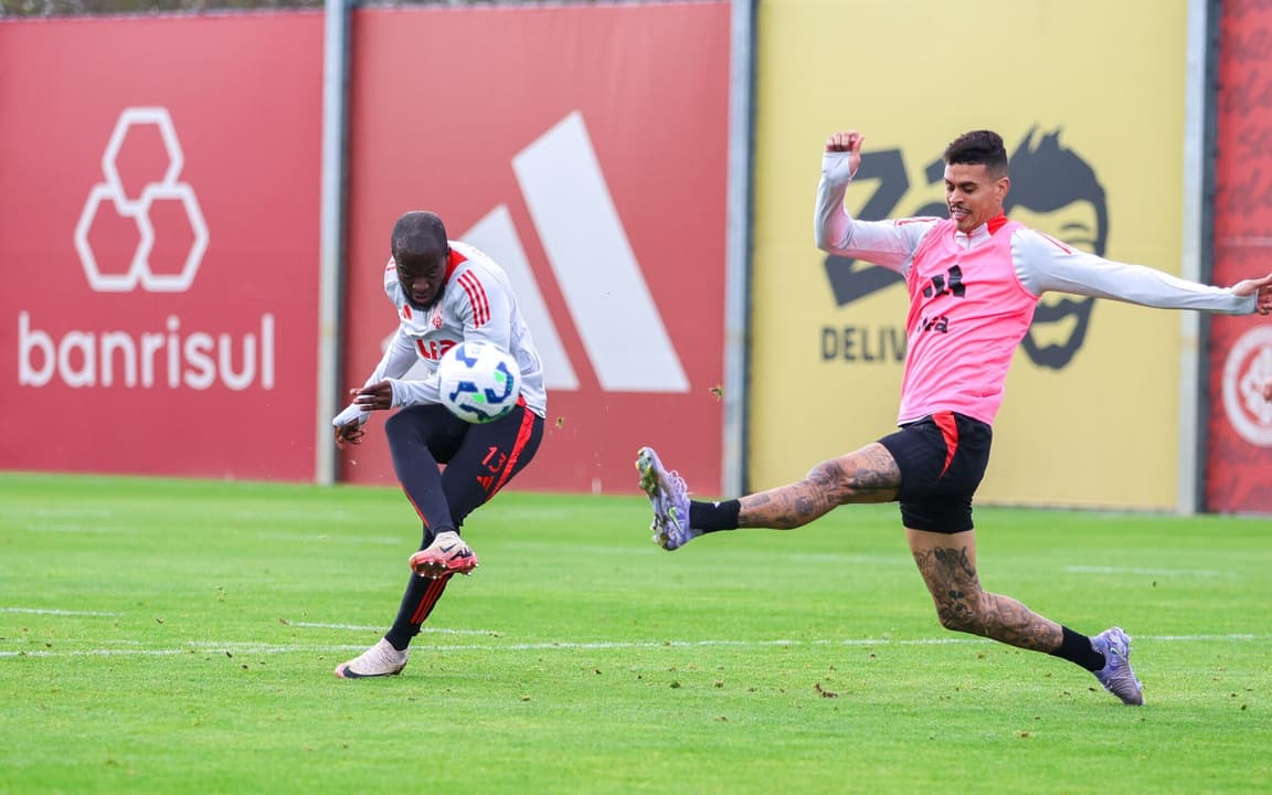 Internacional deve usar time reserva contra o Flamengo