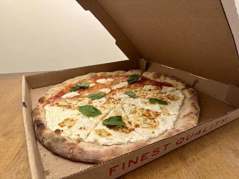 I visited Raleigh's hot new takeout pizza place. A look at the menu ...