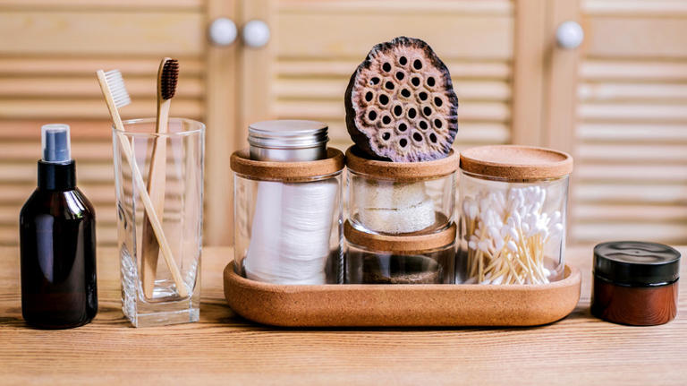The Clever Way To Reuse Spice Jars In Your Bathroom Instead Of Throwing ...