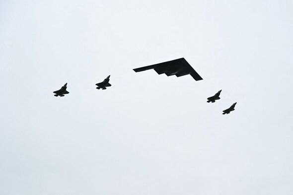 B-2 stealth bomber flies over Putin's head in Trump's 'biggest flex in ...