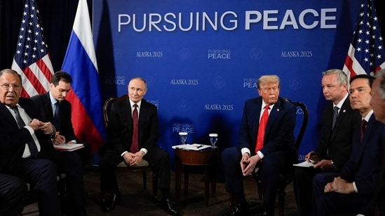 US Russia Alaska Summit Live Updates: Trump-Putin meeting concludes ...