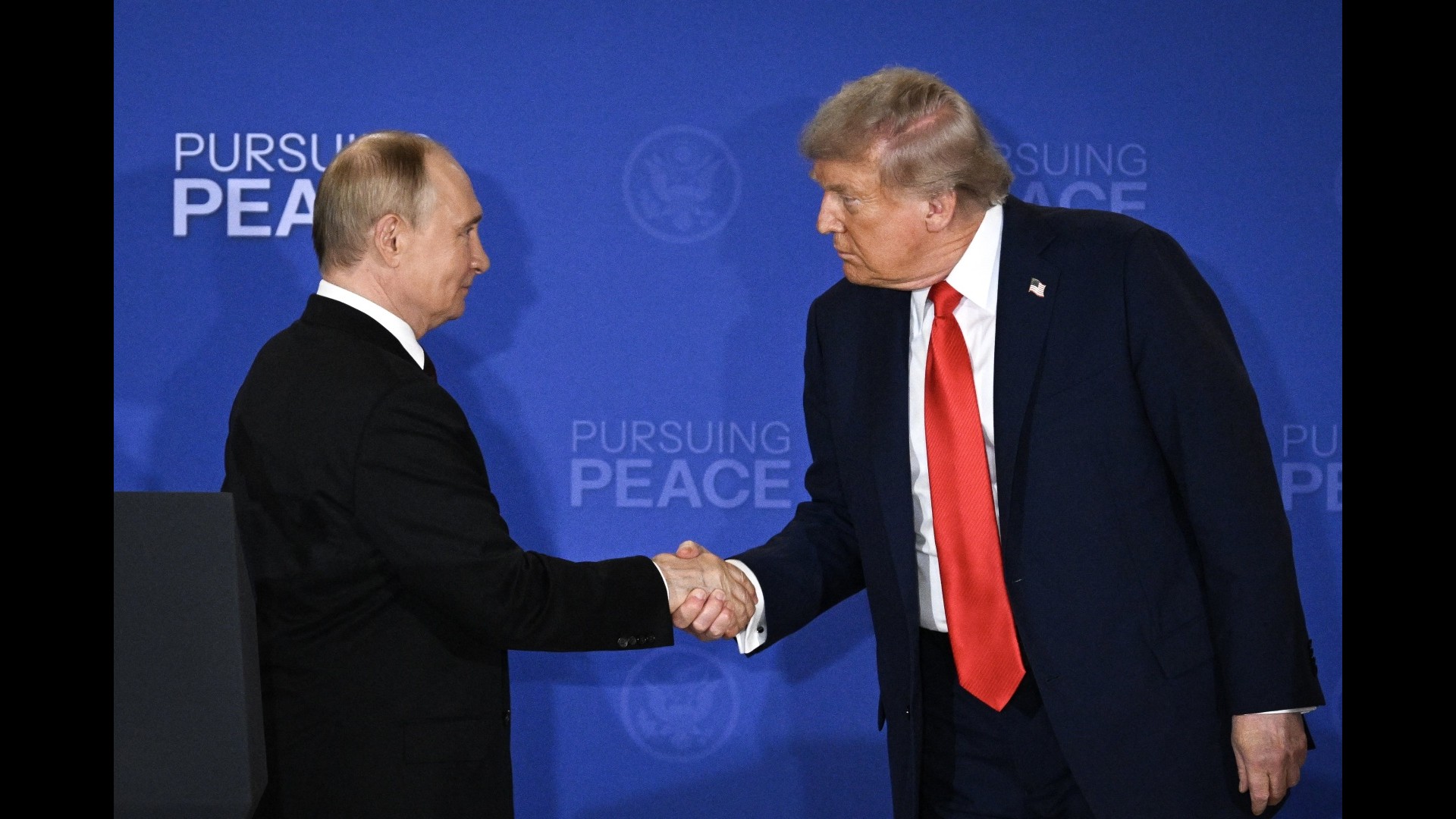 Trump 'standing next to a ruthless dictator': Nicolle Wallace on Putin ...