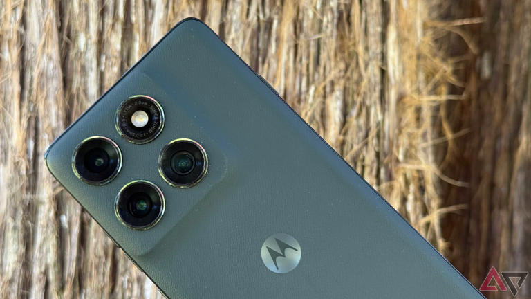 I didn’t love the Motorola Edge 2025 for $550, but for $50, I’m all over it