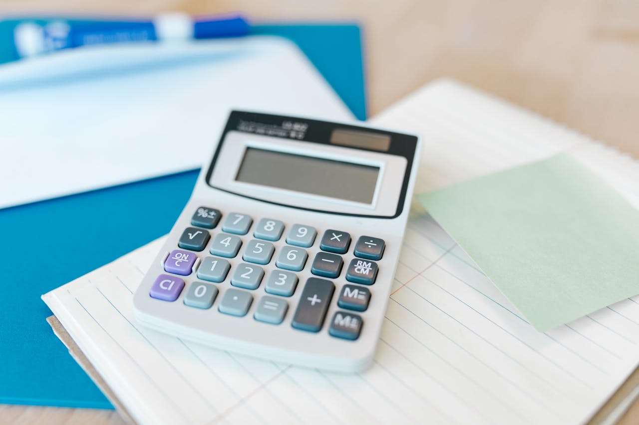 Aging in place vs. retirement communities: The true cost breakdown