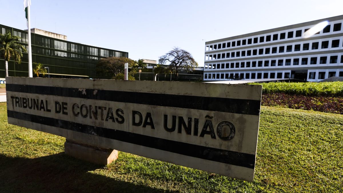 TCU arquiva representação de Flávio contra ex-nora de Lula
