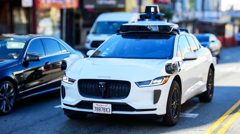 Autonomous Vehicles Are Tangled Up In Red Tape, But There's No One Left ...