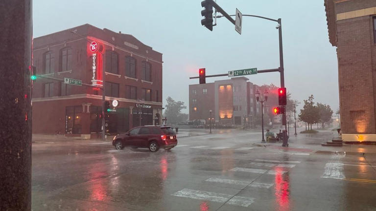 Strong storms cause damage, power outages in eastern Iowa Friday