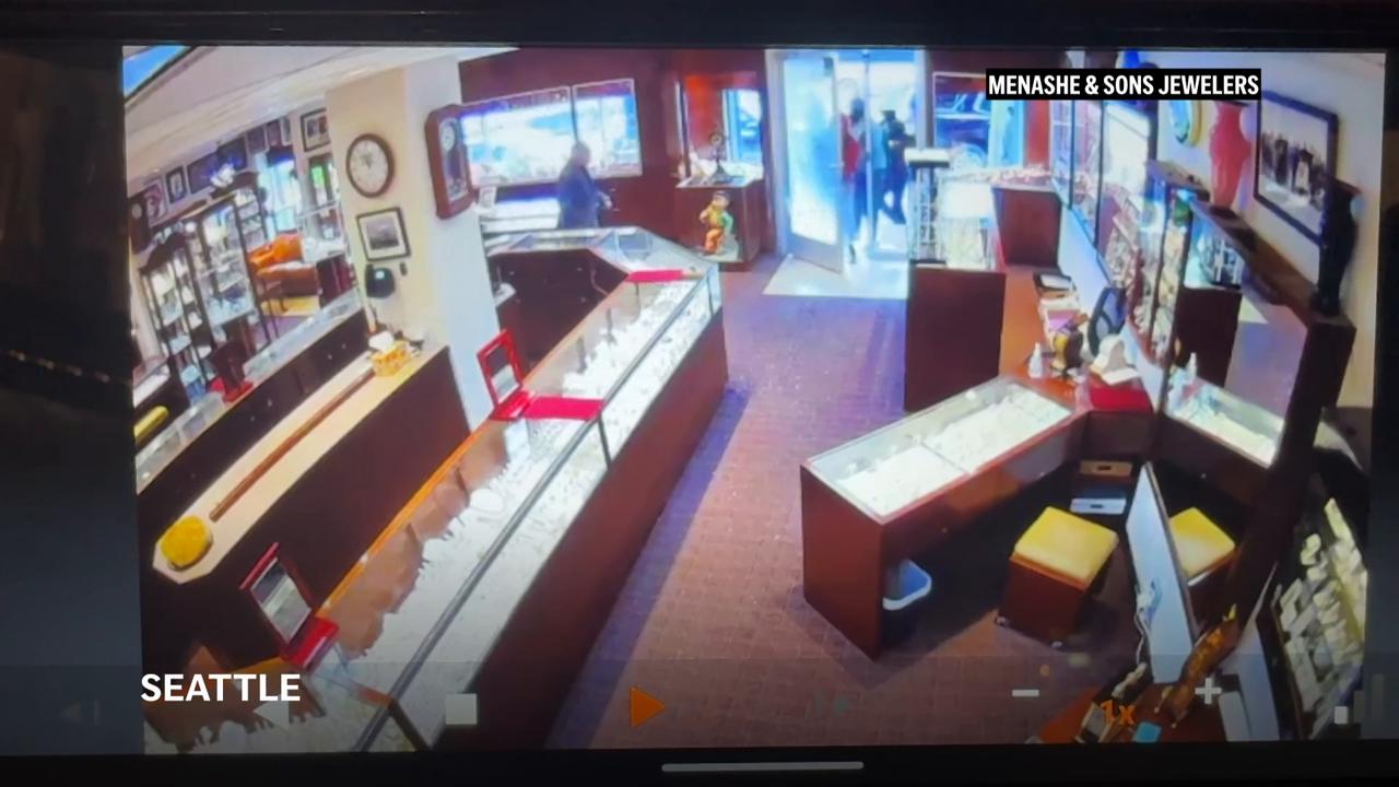 Thieves grab $2 million in jewelry in Seattle heist that took less than ...