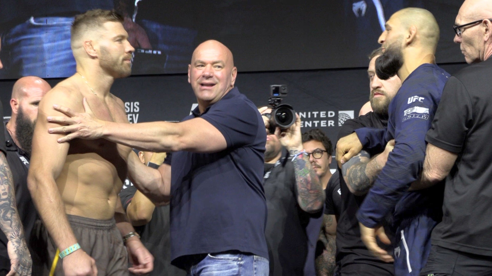 UFC 319 live updates: Results, round-by-round coverage of every fight