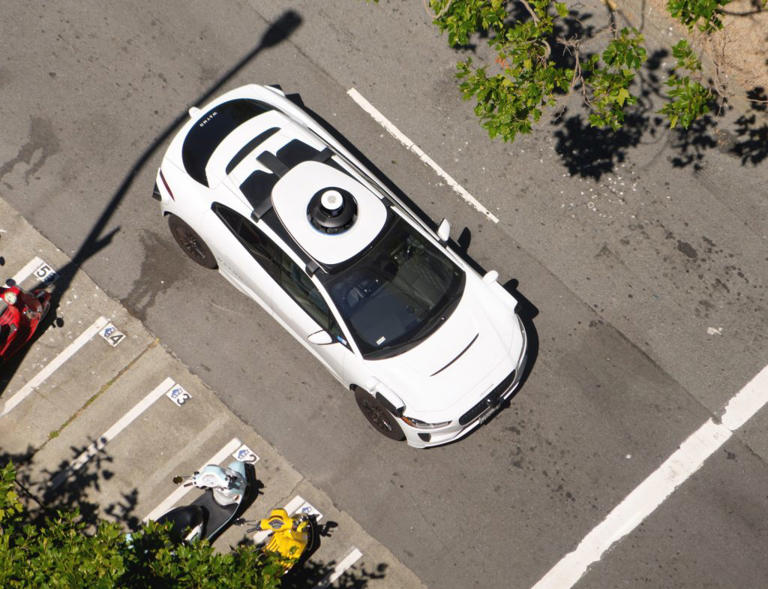 SF supe calls for hearing on Waymo's stalled cars 'making matters worse ...