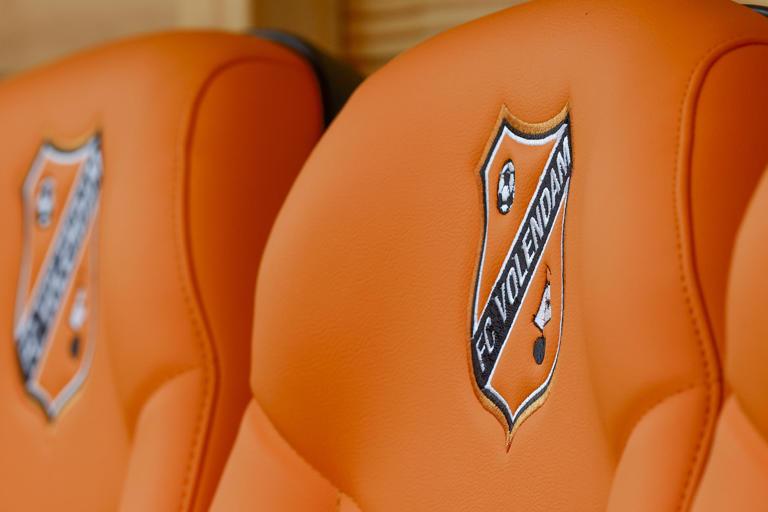 Te kort veld achtervolgt FC Volendam: beperkte doellijntechnologie tegen AZ