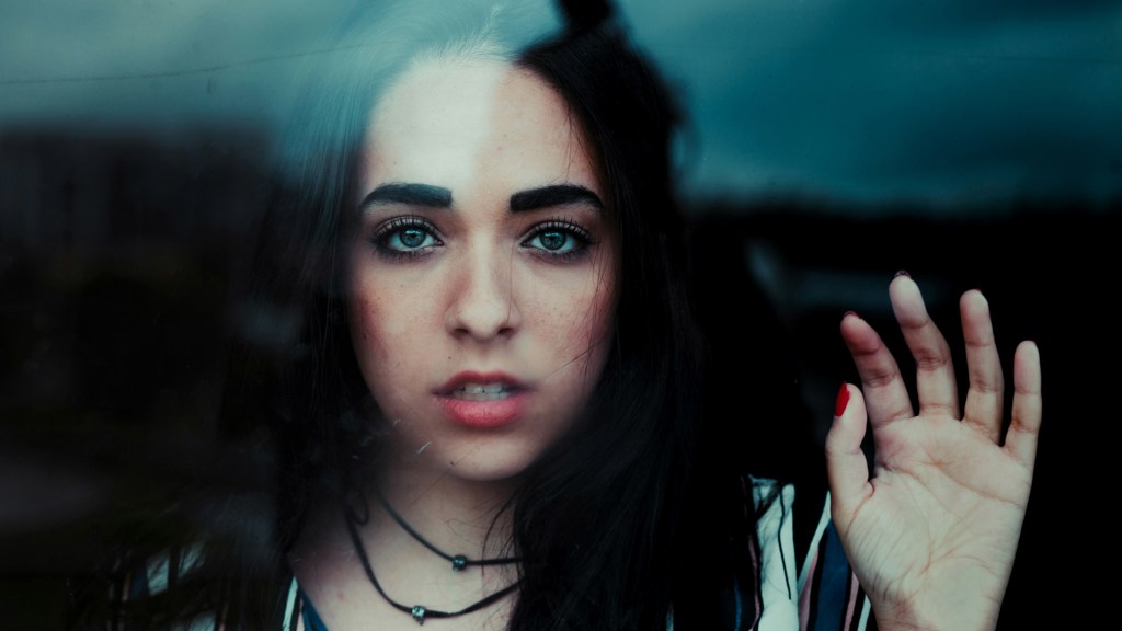 Klára (30): Přiznání mé sestry mi dalo zabrat. Kvůli rodinnému ...