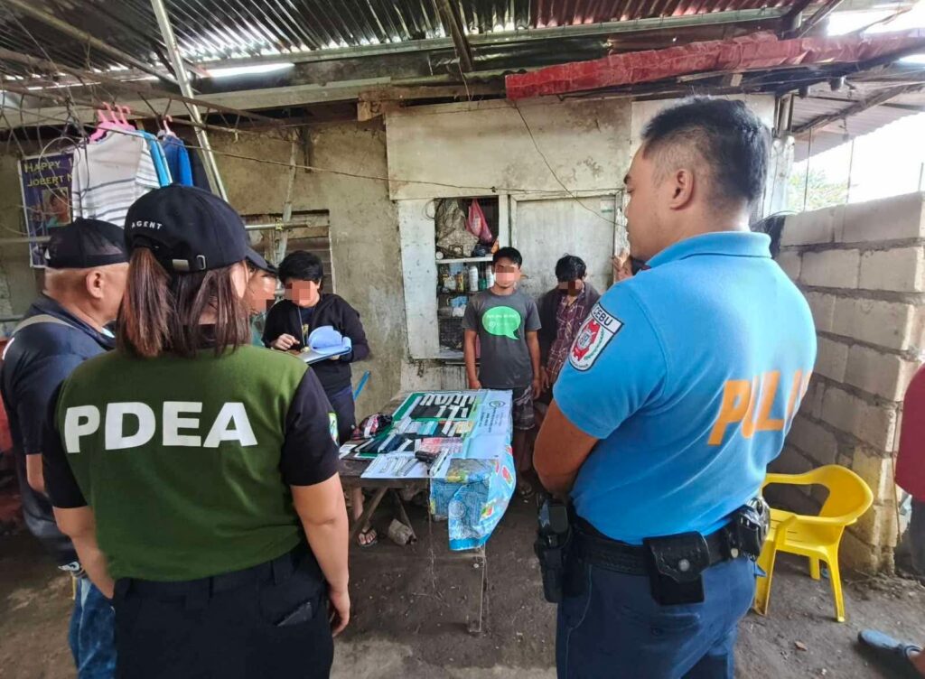 Malabuyoc drug bust: 3 nabbed in ‘drug-cleared’ barangay