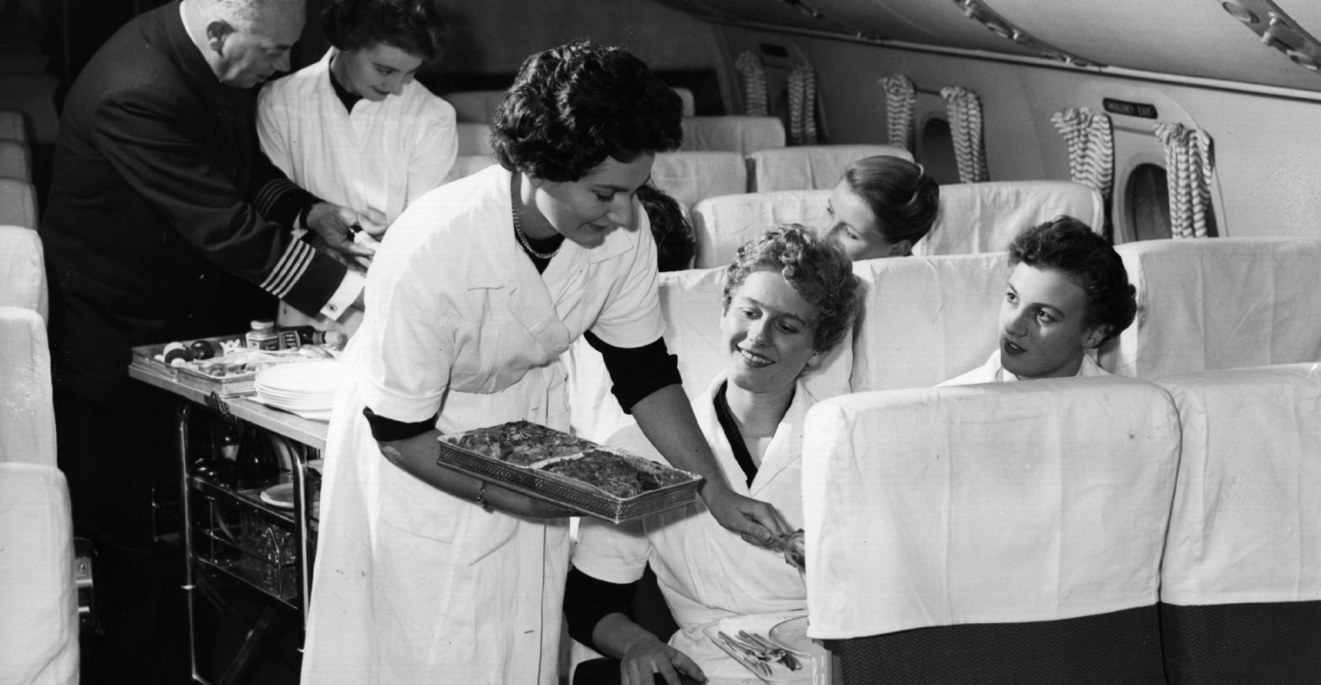 What passengers ate during the golden age of aviation