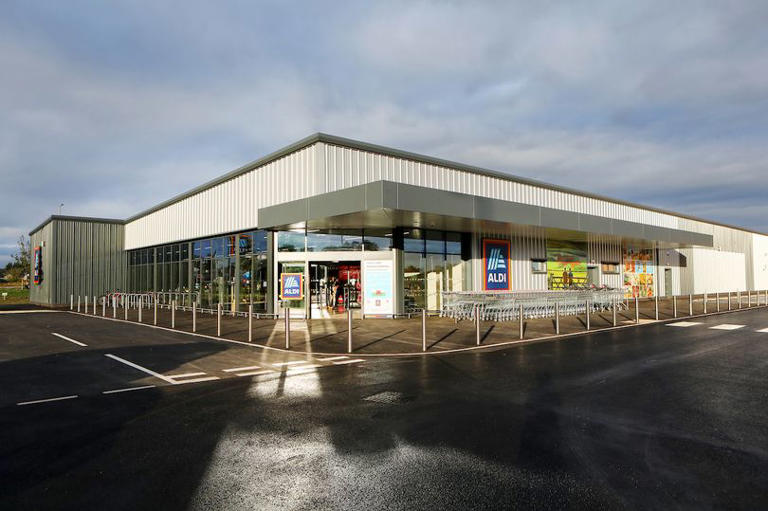 Aldi opens one of its biggest stores in Wales