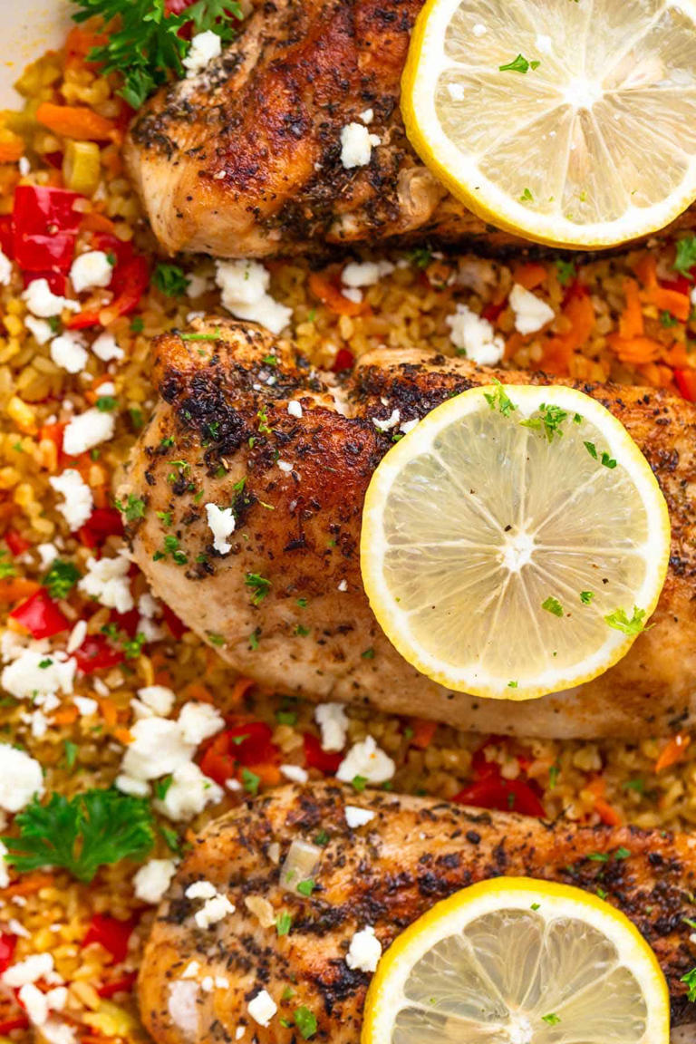 One-Pan Chicken Bulgur Pilaf Dinner