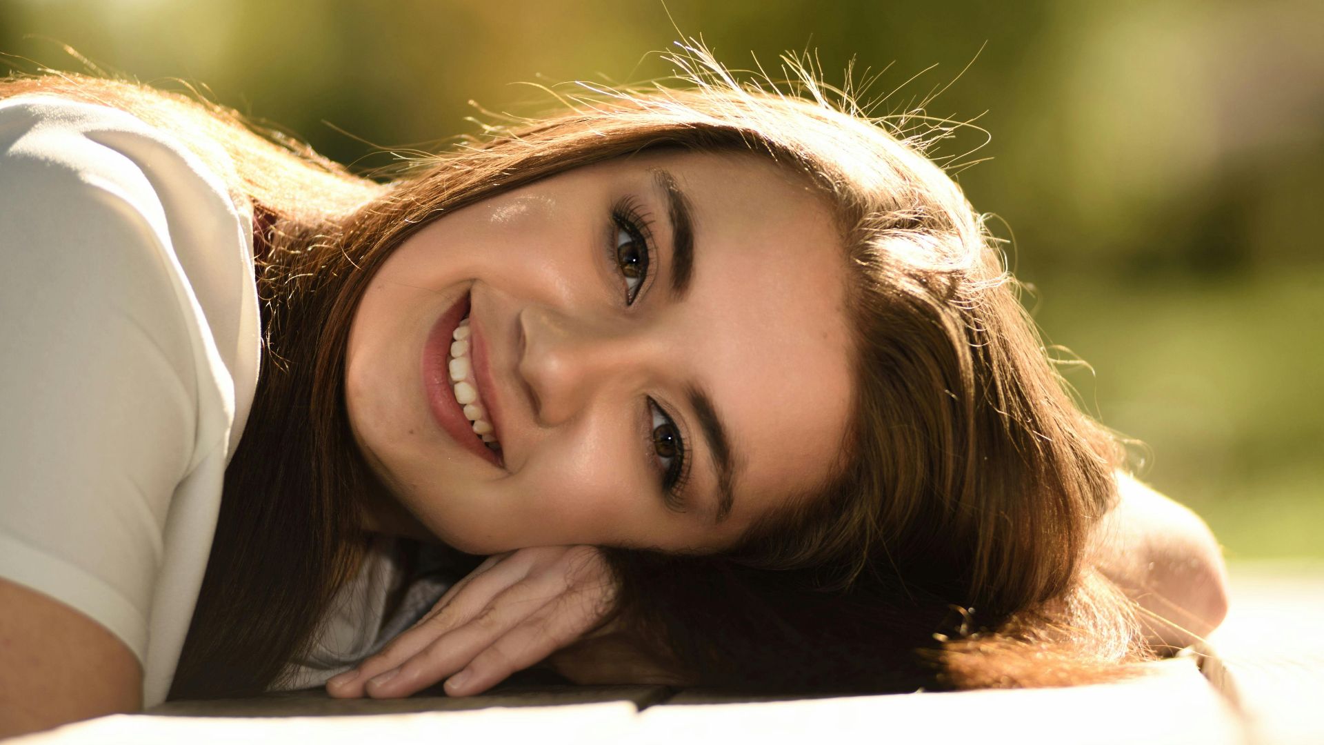 Healthy Looks Good: The 20 Best Beauty Foods