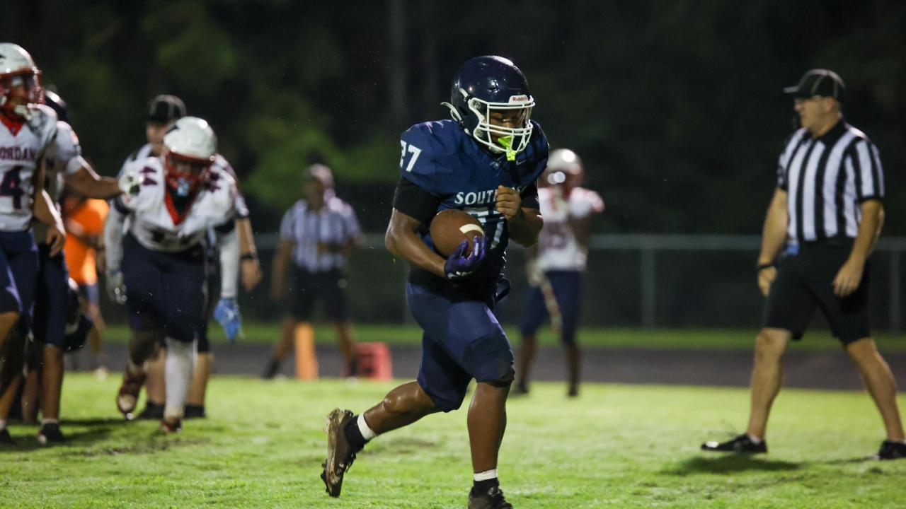 Jordan, Southeast Raleigh score early in Bulldog Bash finale