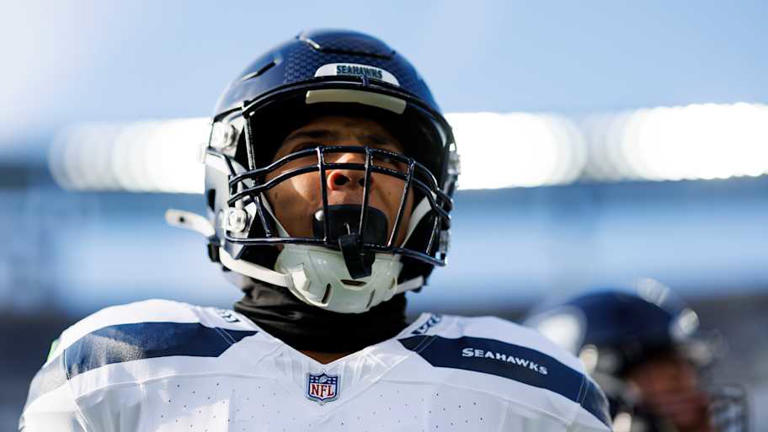 It took underused Seahawks veteran one preseason drive to steal ...