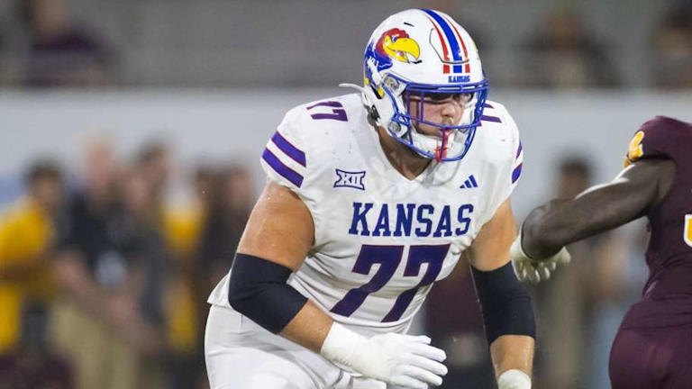 Seahawks sixth-round pick exits due to injury vs. Chiefs