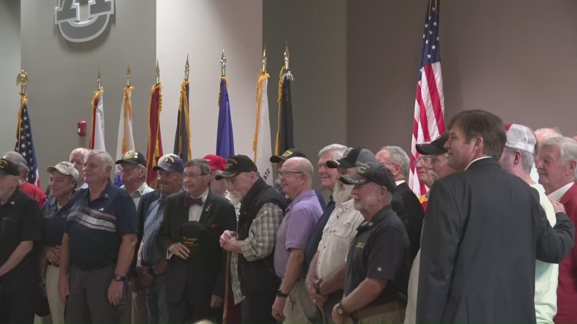 Congressman Strong honors Vietnam veterans with pinning ceremony in ...