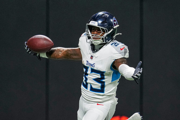 Titans depth chart: 8 players who improved their stock in preseason win ...