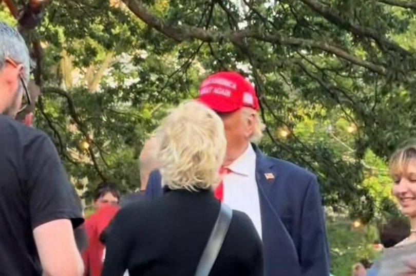 Edinburgh Fringe tourists 'double-take' when 'Trump' walks into George ...