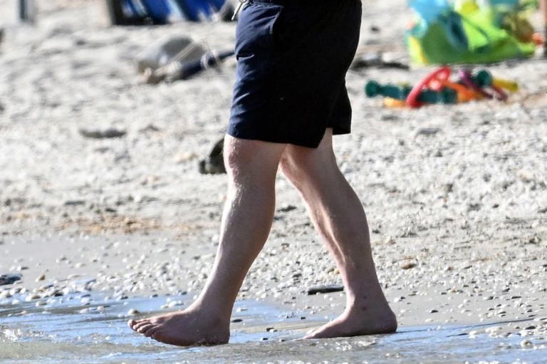 Boris Johnson strips off for 'great day' taking a dip at the beach with ...