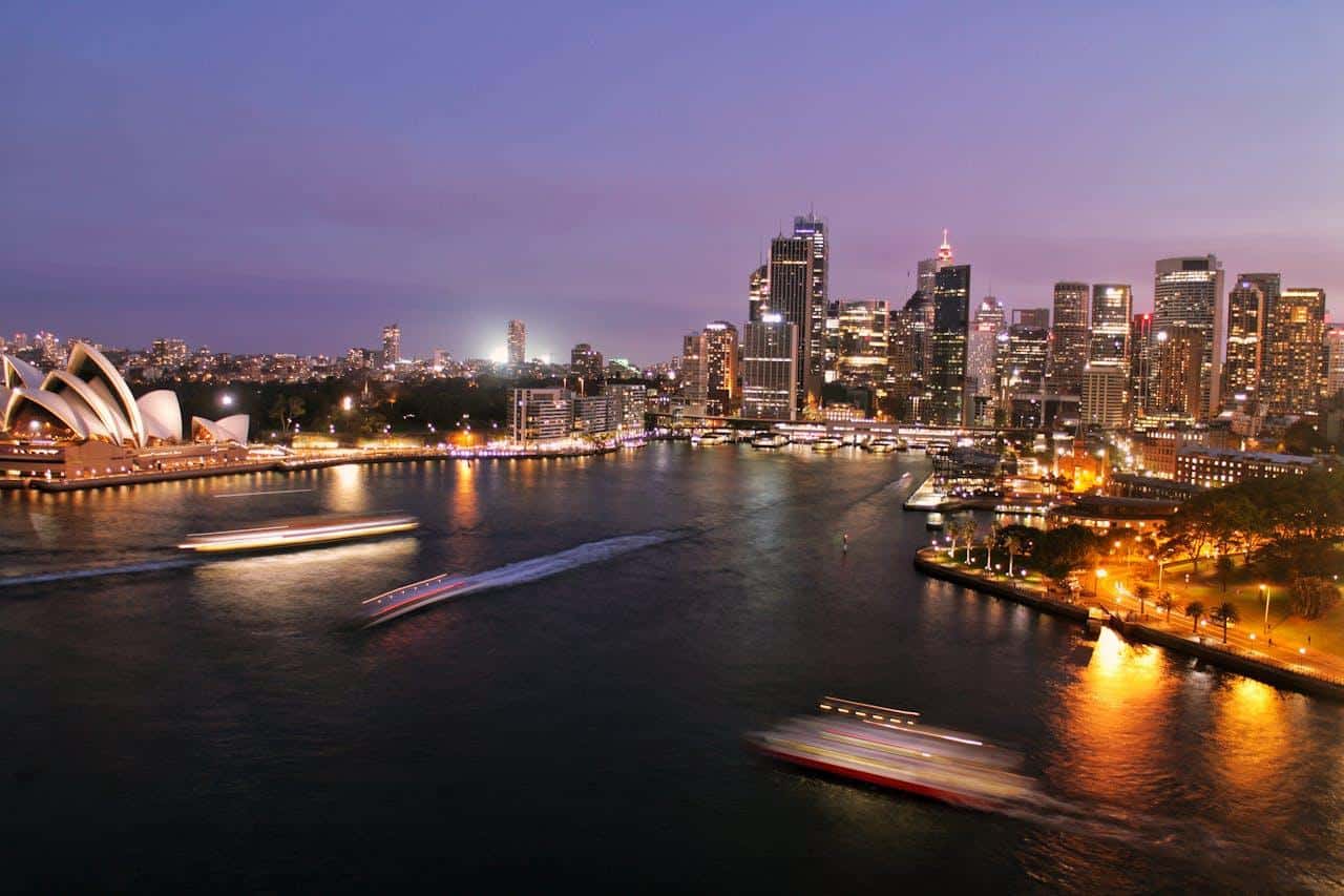 16 destinations known for their hospitality toward Canadian visitors